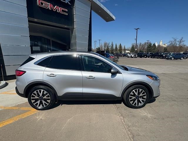 2020 Ford Escape SEL Mandan ND | Schwan Buick GMC 1FMCU9H95LUA35084